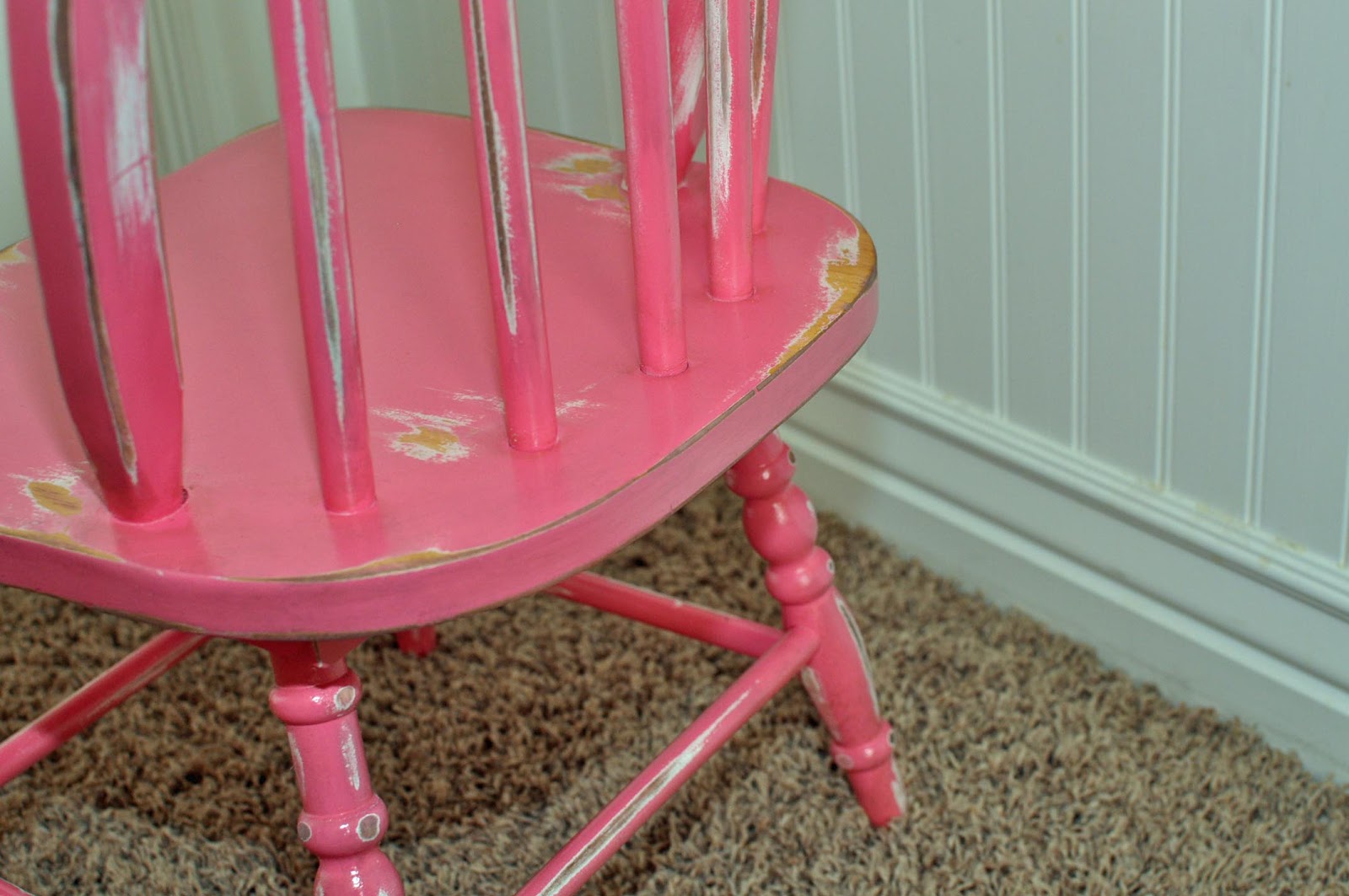 {Cleverly Crafty}: {Little} Pink Chair