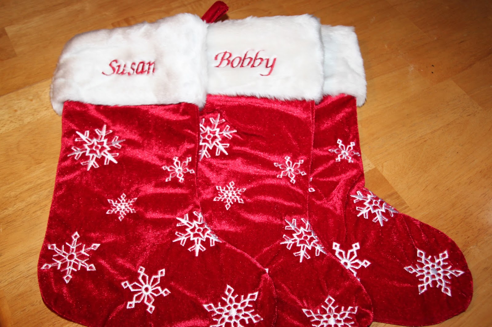 Susan's Disney Family: Have Yourself a PMall Christmas! #PmallGifts