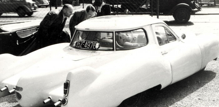 Just A Car Guy: 1952 Studebaker Manta Ray concept car