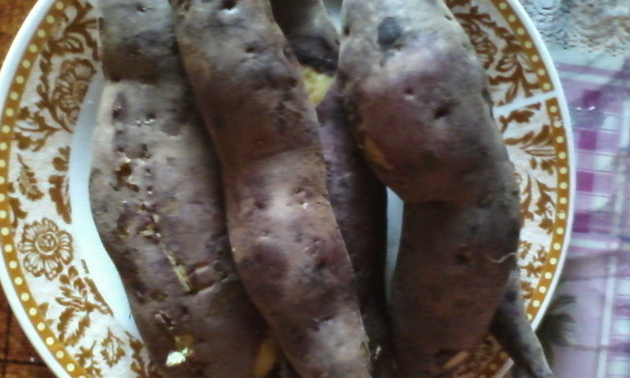 Permata Hati: Keledek Rebus & Cekodok Pisang