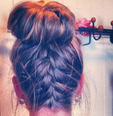 I'm Feeling Beautiful: 20 different types of hair buns!