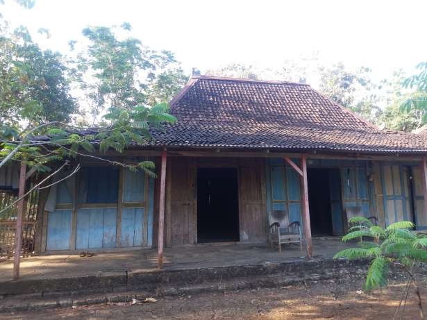 Rumah Limasan Jati Alam Gunungkidul | SPESIALIS RUMAH KAYU