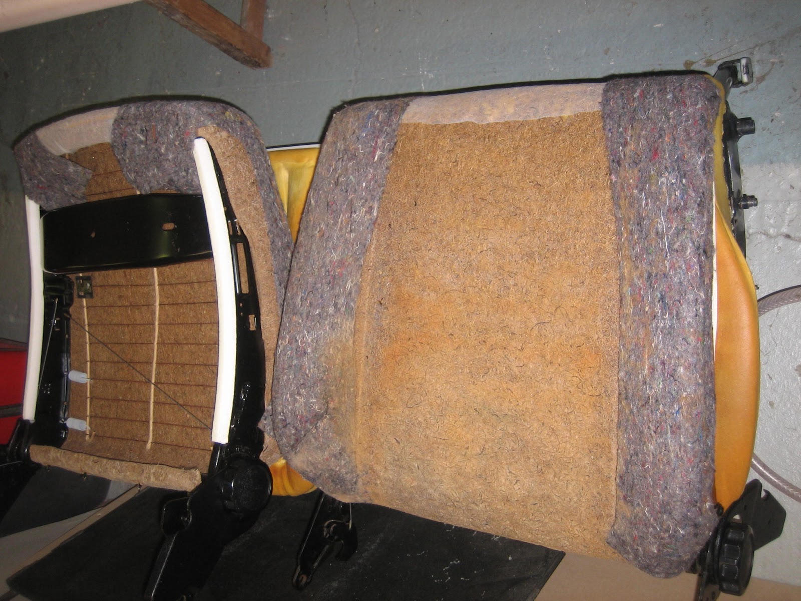 Colin Rouse Auto Trim : VW Beetle In For Re Trim.....