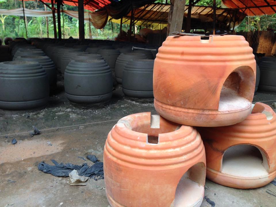 MENENGOK TUNGKU KUALITAS EKSPOR DARI BRAJA LUHUR - LAMPUNG TIMUR ...