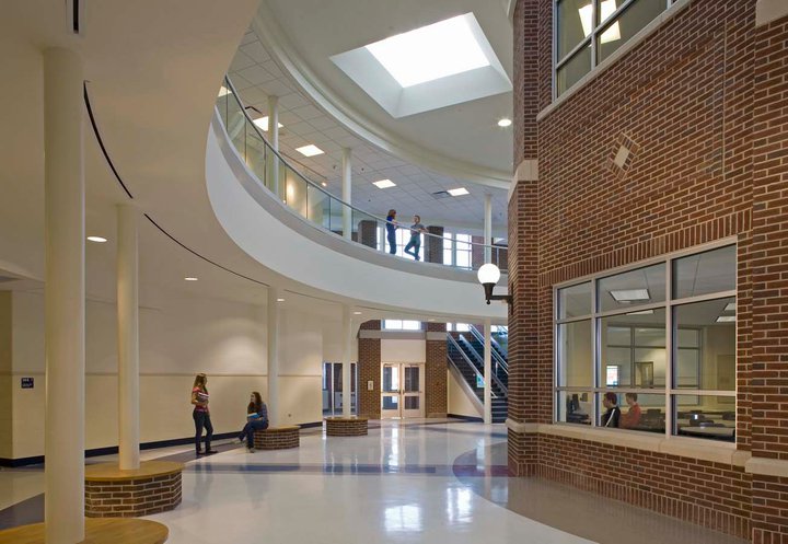 The "New" Riverside-Brookfield High School