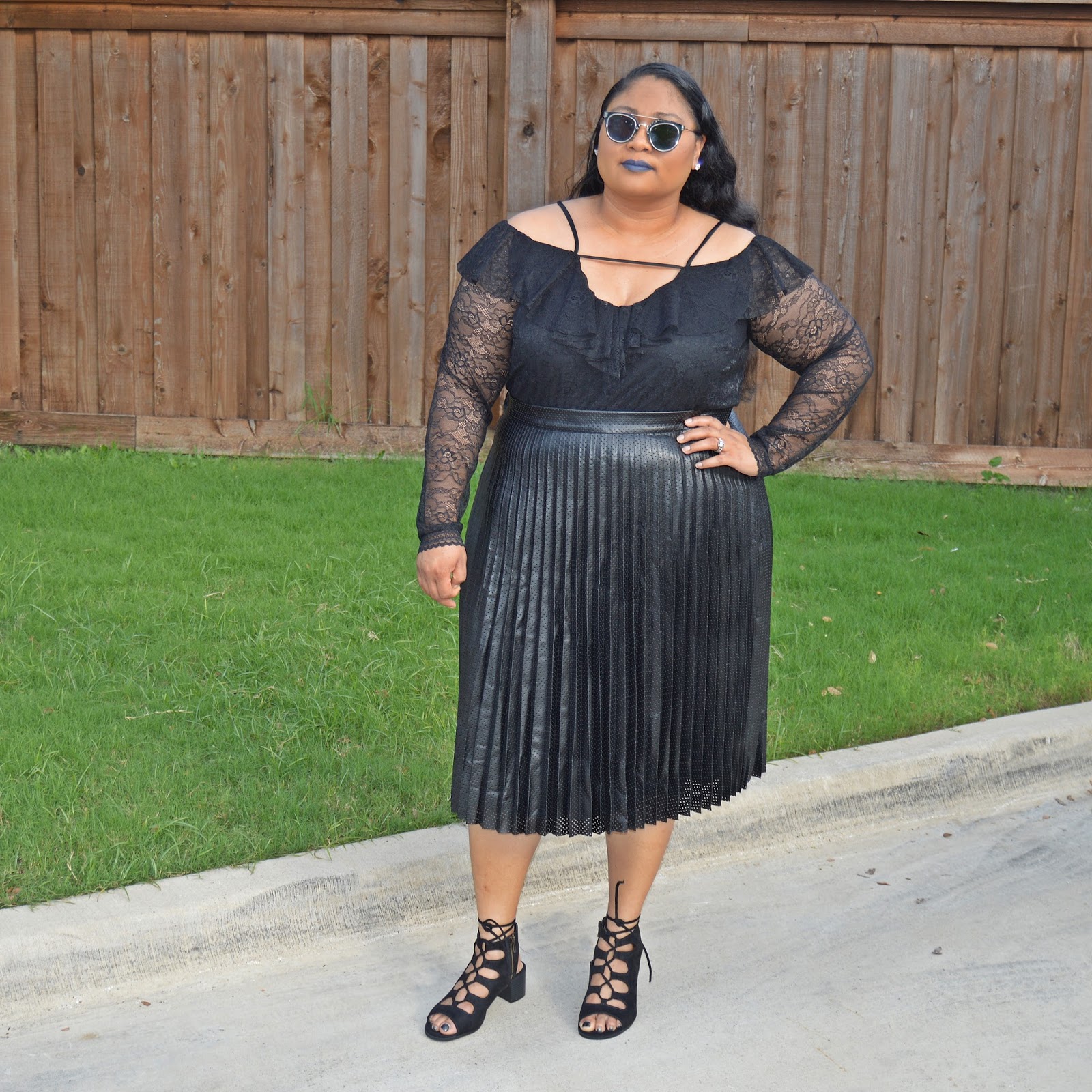 THE ABSENCE OF COLOR