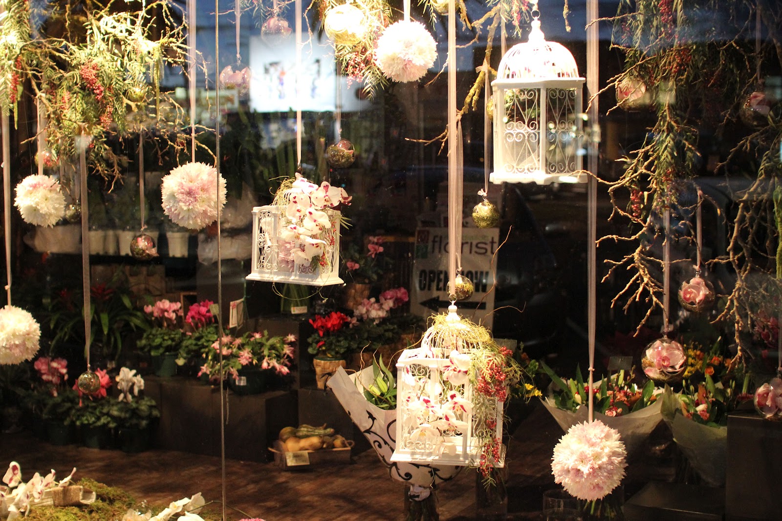 Mordialloc Florist: Mothers Day Window Display