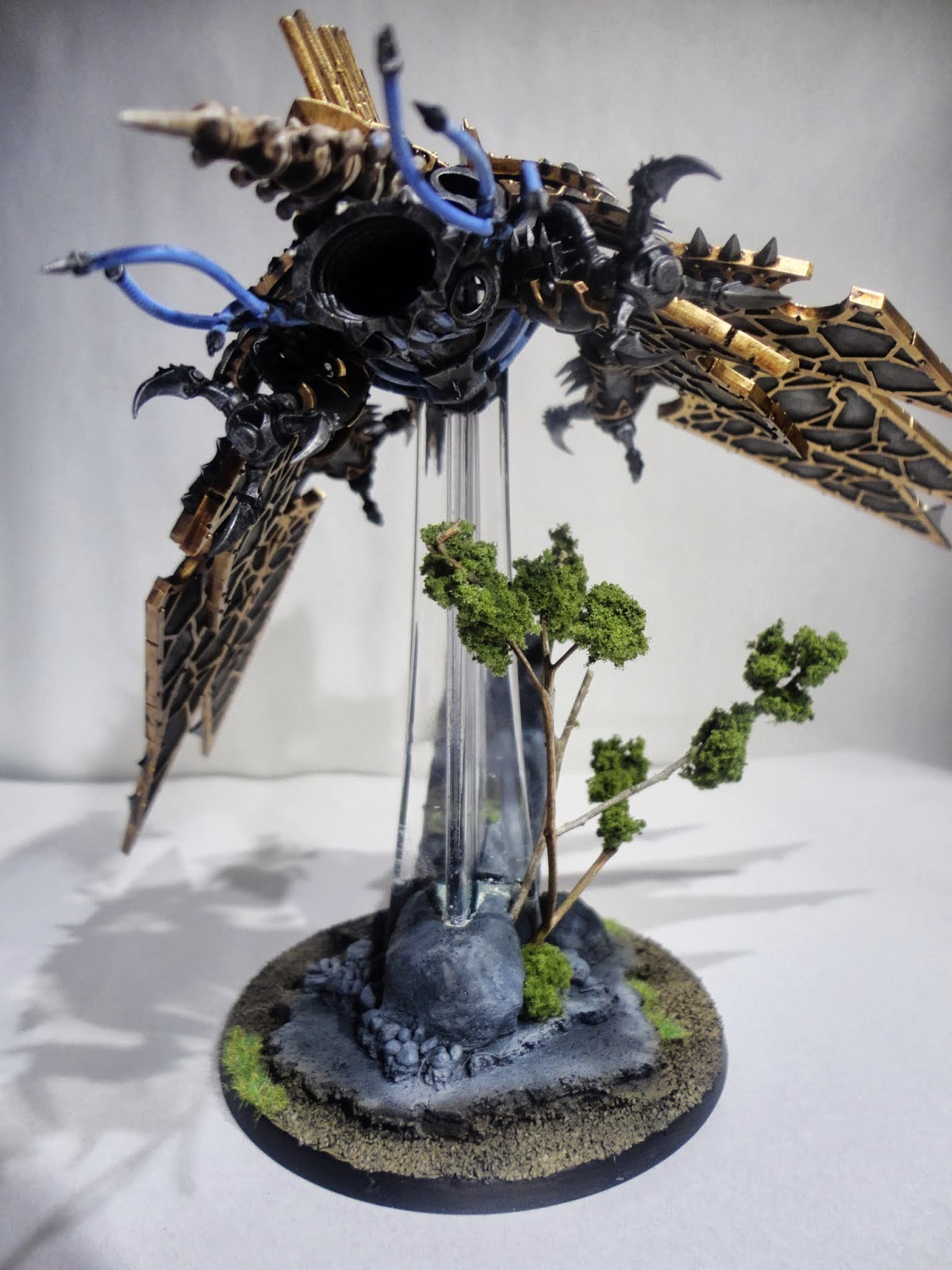 Master of a Thousand Things: Warhammer Scenery - Heldrake Base