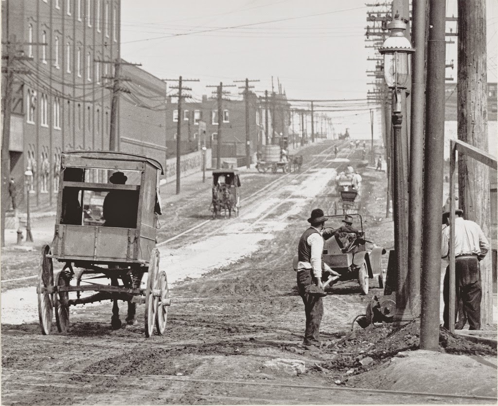30 Stunning Vintage Photographs of St. Louis Streets in the Early 20th ...