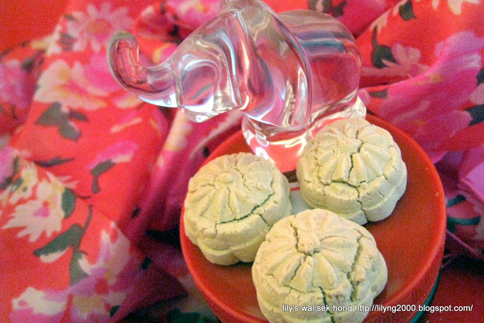 Lily's Wai Sek Hong - Favorites: Kuih Bangkit Gula Melaka Flavored