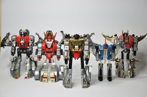 Heroic Decepticon: Diaclone dino-robo No.5 Swoop vs Transformers G1 ...