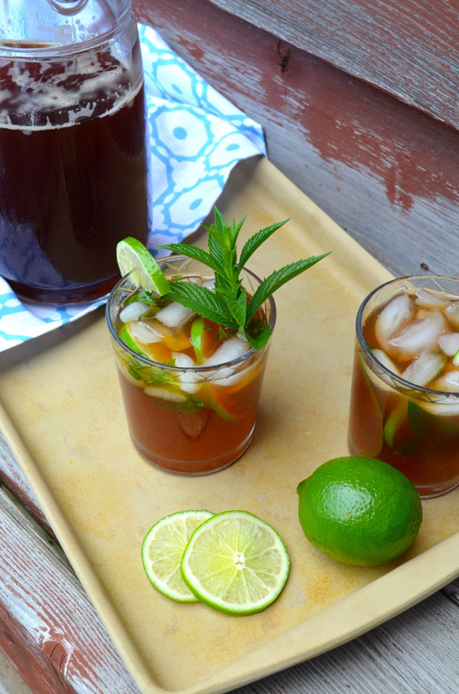 Mint Lime Iced Tea with Simple Syrup | The Redhead's Adventures