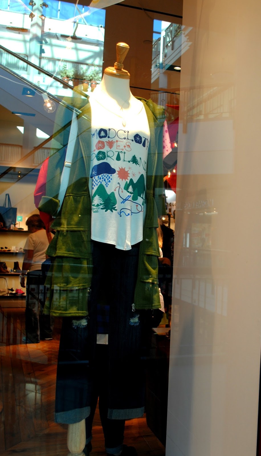 Fizzy Party: ModCloth Comes to Portland