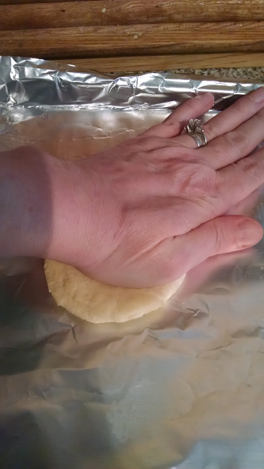 Sandy's Motherhood Blog: Food, Fun, Fashion: Bread Around the World: Naan