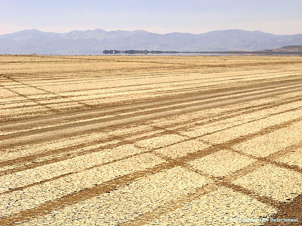 Looking For Detachment: Smoke in the Black Rock & Smoke Creek Deserts
