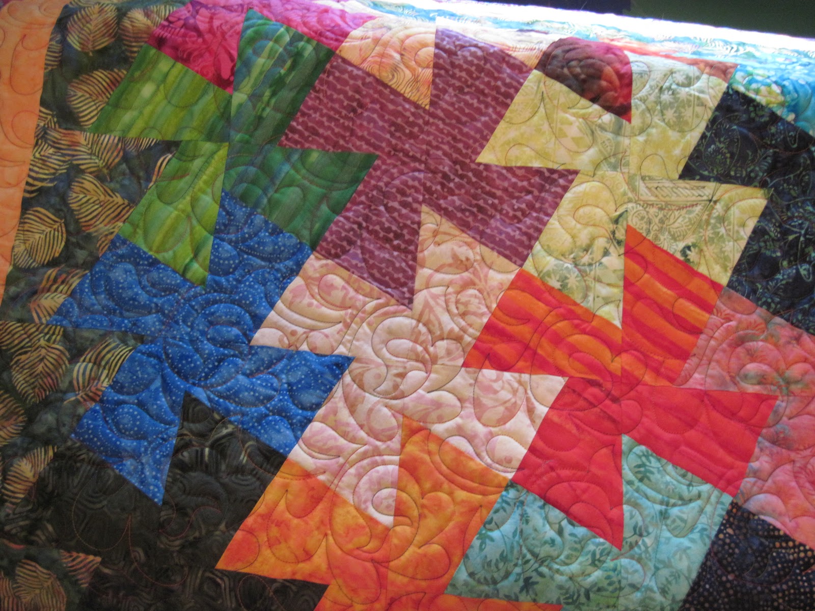 Jean's Quilting Page: Twister quilted!