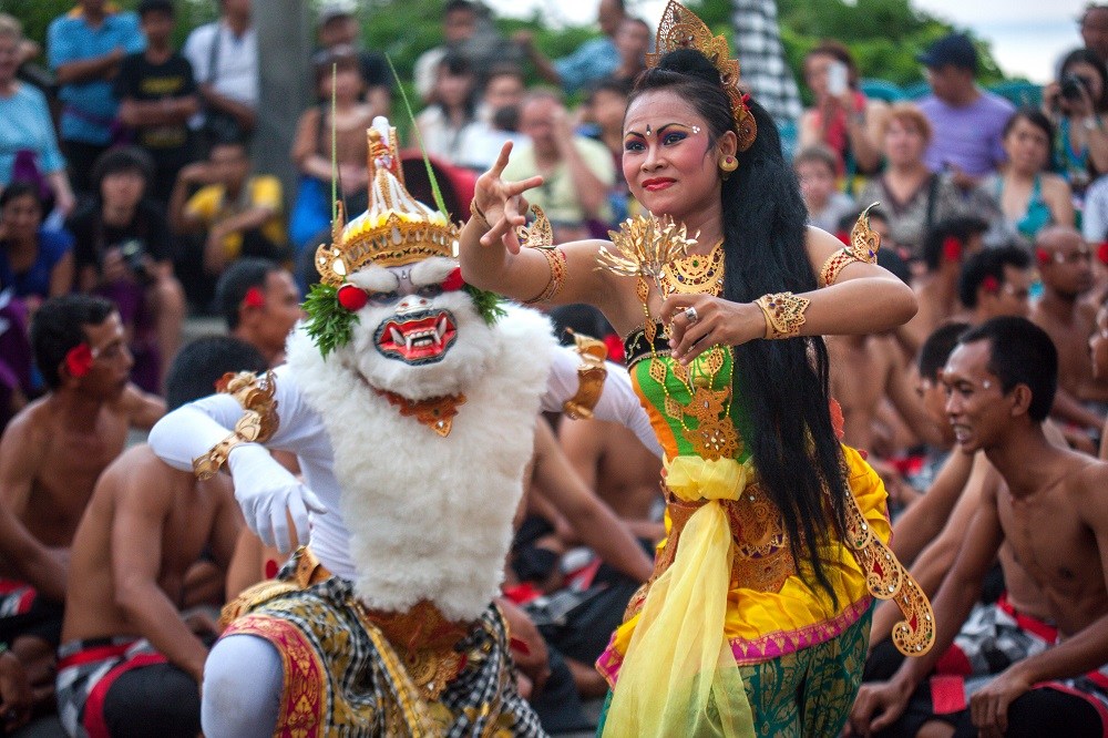 Tari Kecak di Bali - JDlines.com
