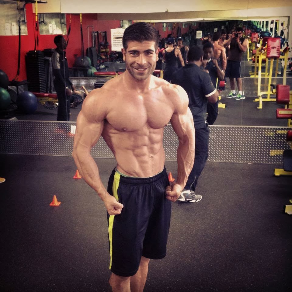 Daily Bodybuilding Motivation: Chris Papas - Physique Competitor ...