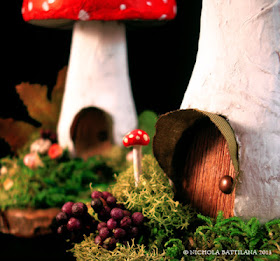 Pixie Hill: Toadstool Cottages