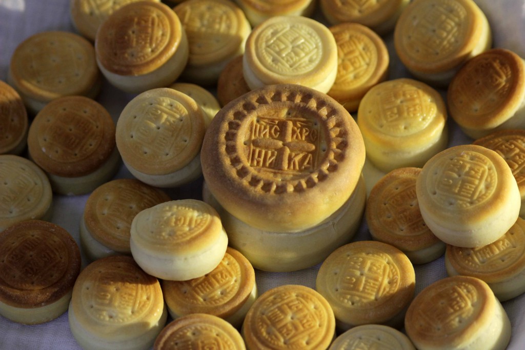 How to make Prosphoras - The Catalog of Good Deeds