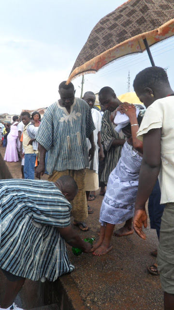 AKUAPEM PEOPLE: GHANA`S ANCIENT GUANS AND AKANS OF THE MOUNTAINS