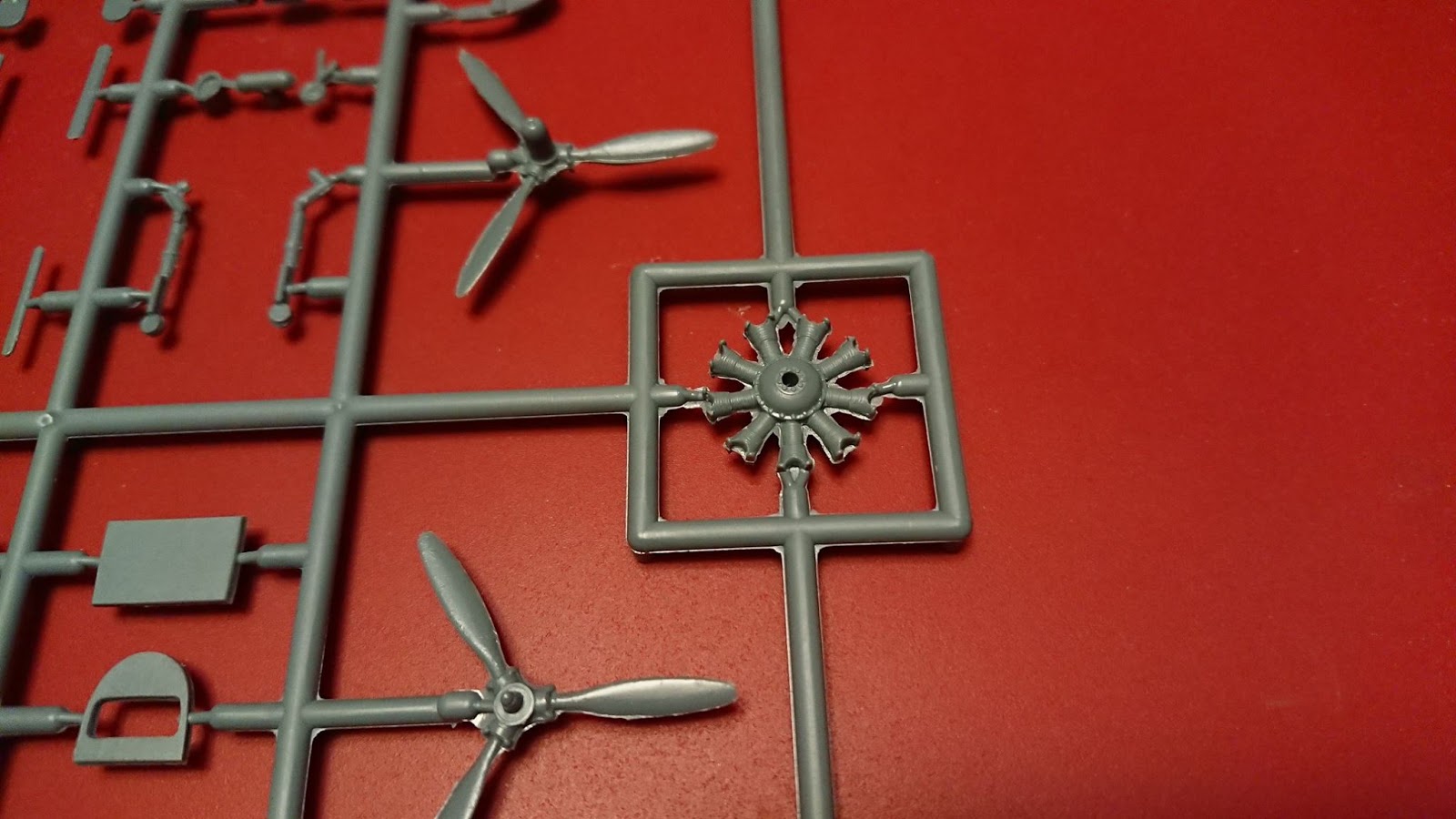 1/72 - Grumman J2F Duck by Valom - J2F-1/2/2A/3/4/5 & 6 released - The ...