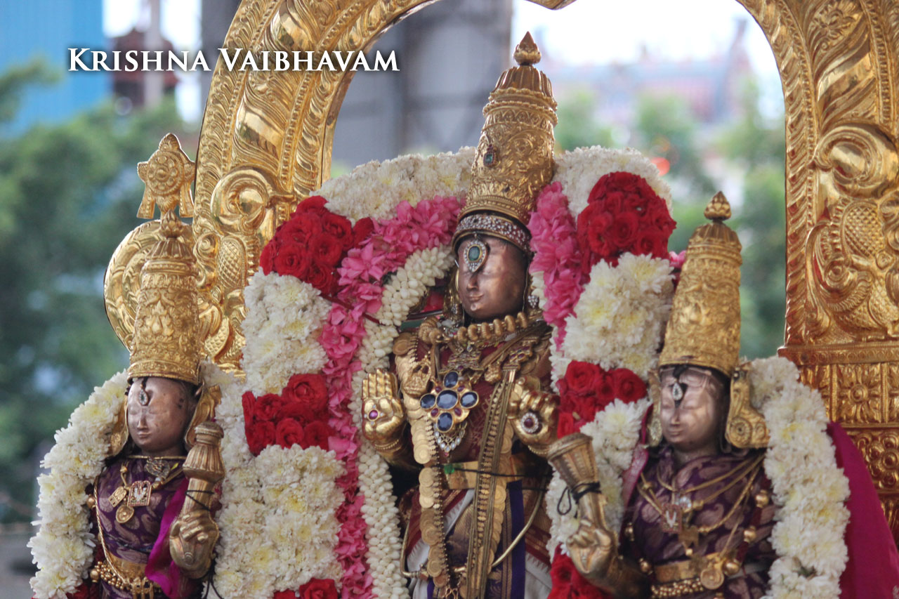 Krishna Vaibhavam: 02 Purattasi Sanivaram - Thiruvallikeni Sri Theliya ...