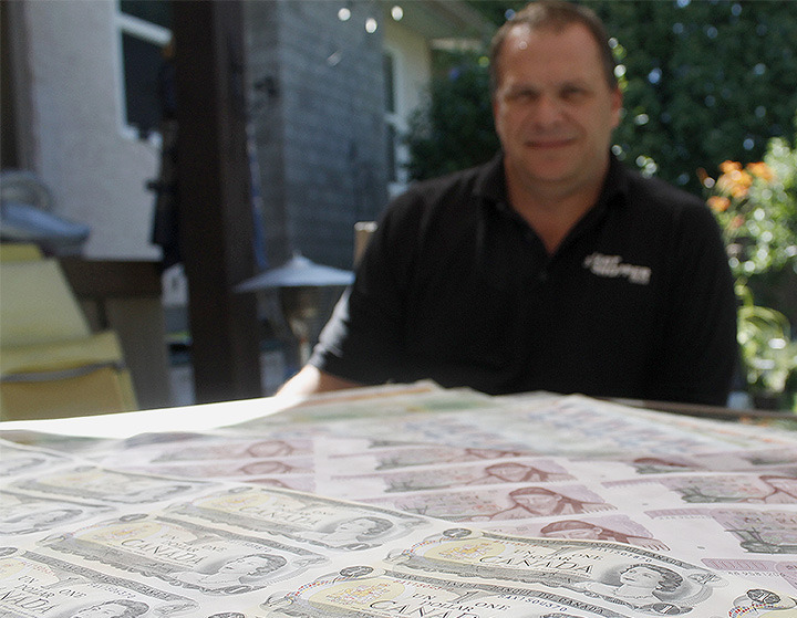 World Banknotes: New Guinness Record for Largest Collection of Uncut ...