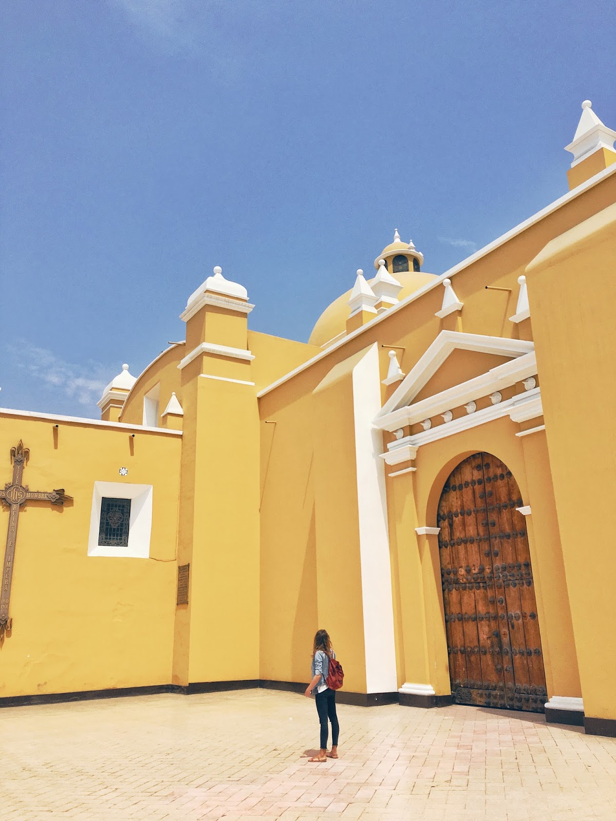 Aneta Strohova: BACKPACKING AMERICA VI. | TRUJILLO IN PERU