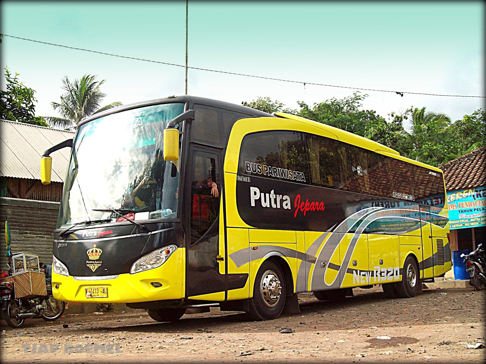 GALERI BUS - SEPUTAR BUS INDONESIA
