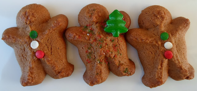 Happier Than A Pig In Mud: Original Mirro Gingersnap Spritz Cookie ...