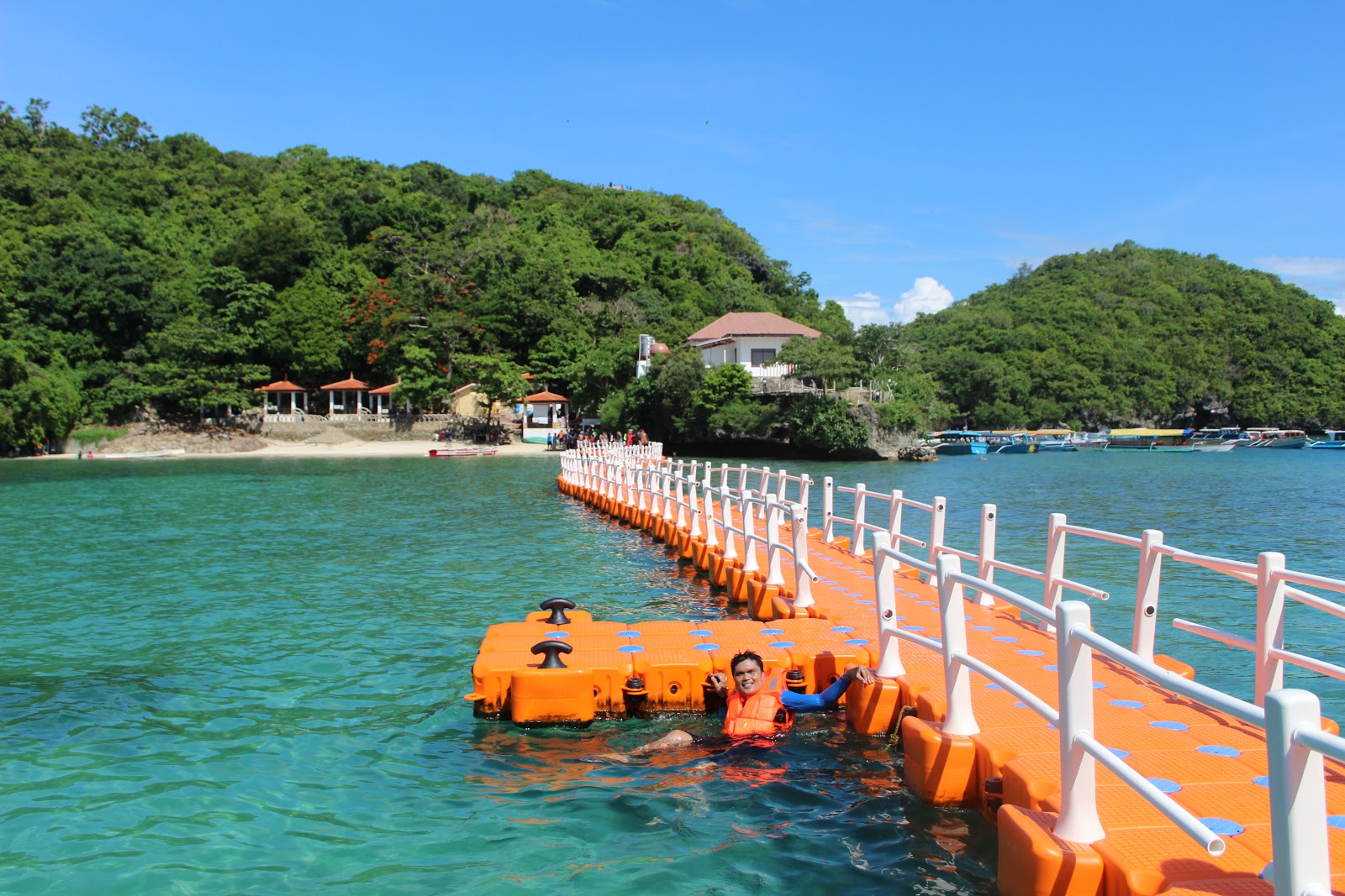 LEXICAL CROWN: HUNDRED ISLANDS NATIONAL PARK