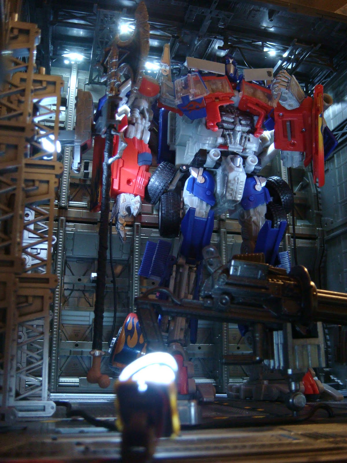 Zebu's Gundam/Transformers Factory