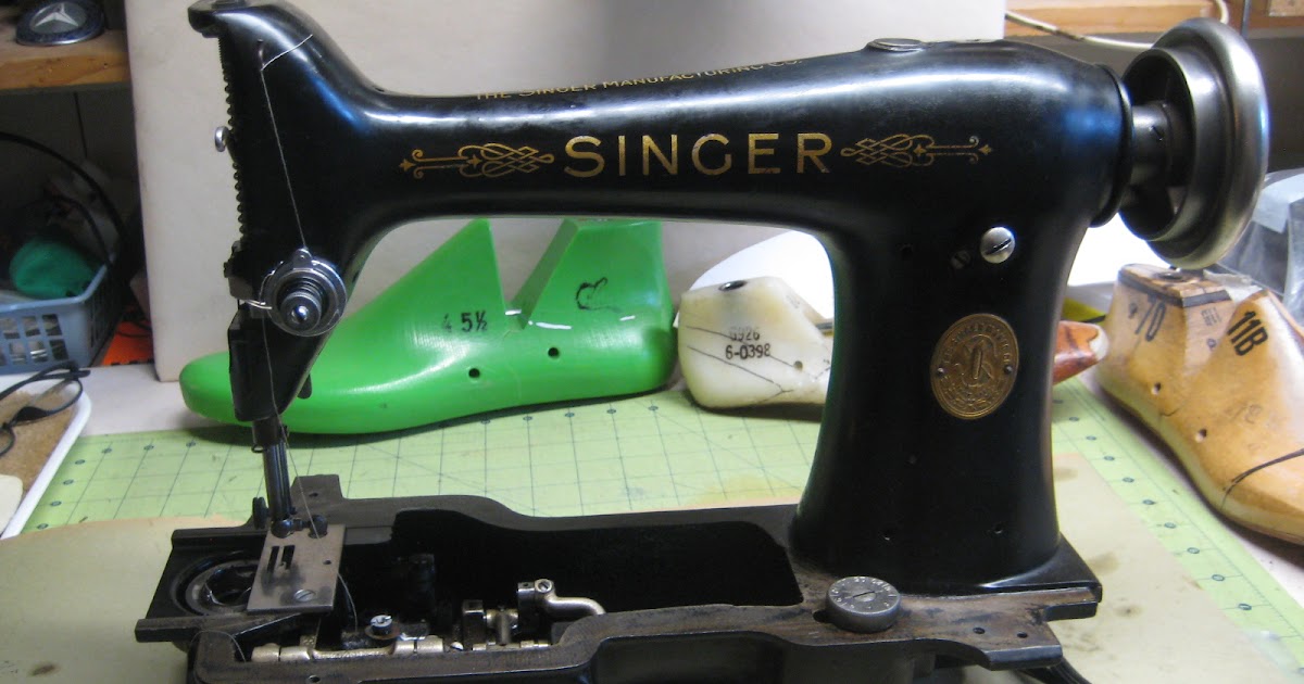MI Vintage Sewing Machines: Singer 101 (1952)