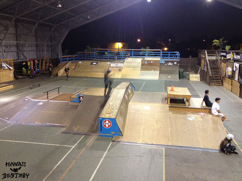 HAWAII X DESTROY: Hickam Skate Hangar