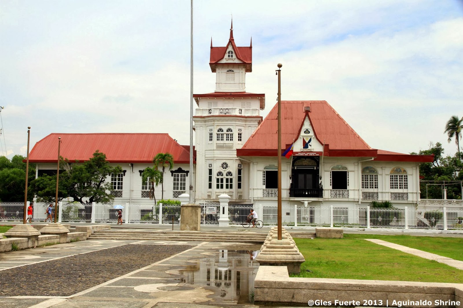 Explore.Dream.Discover: Exploring Aguinaldo Shrine
