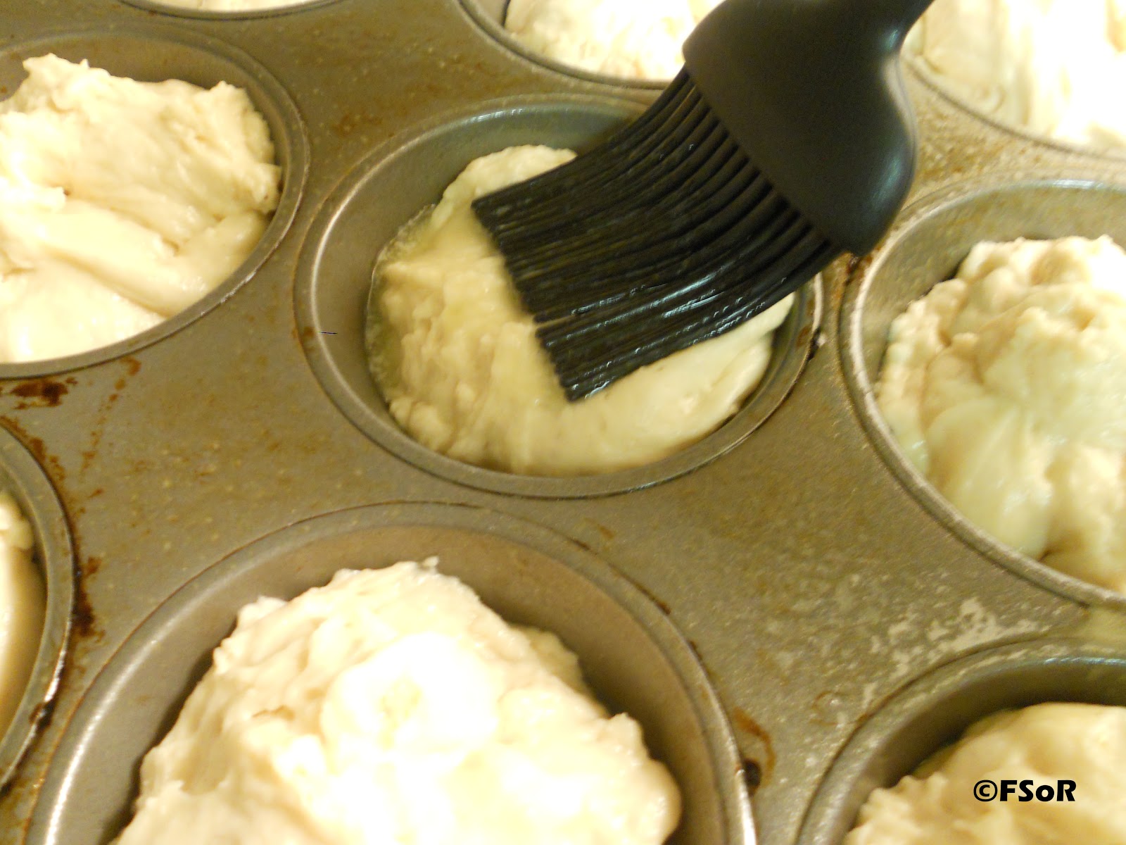 Fantastical Sharing of Recipes: Logan's Roadhouse Buttery Dinner Rolls