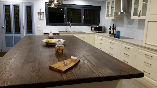 Our beautiful Island Bench Top in it’s new Home.