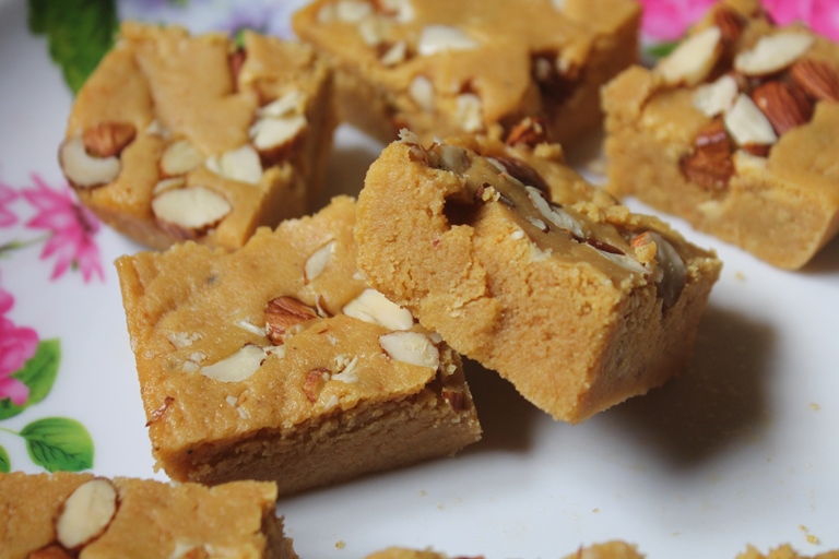 Mohanthal Recipe | How to Make Mohanthal Fudge