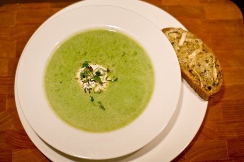 Hernesupp kitsejuustuga