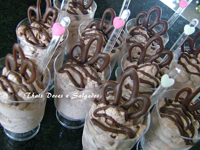 Confeitaria Artistica: Copinho Mousse de Chocolate