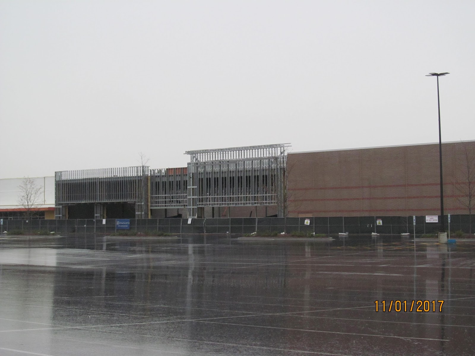 Trip to the Mall: The Plaza In Evergreen Park Update: 11/2017