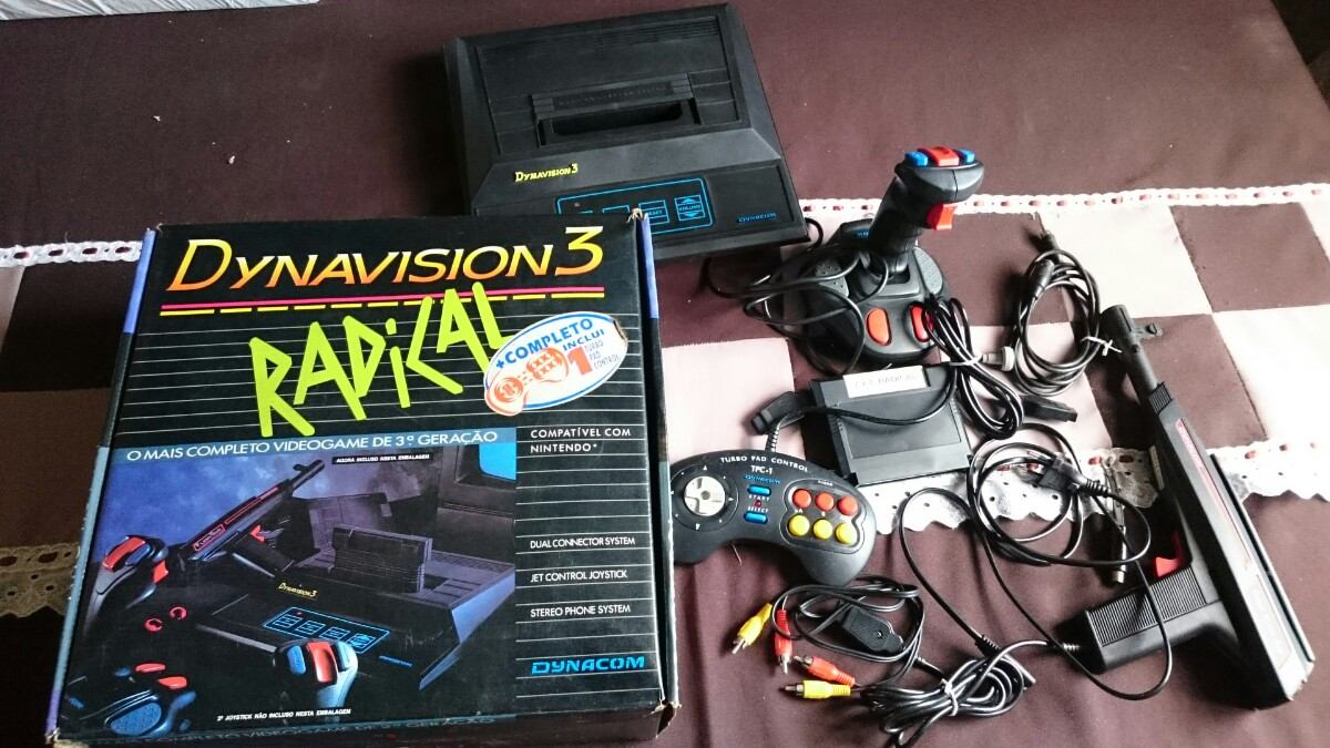 Brazilian NES Clones: Dynavision 3 Radical