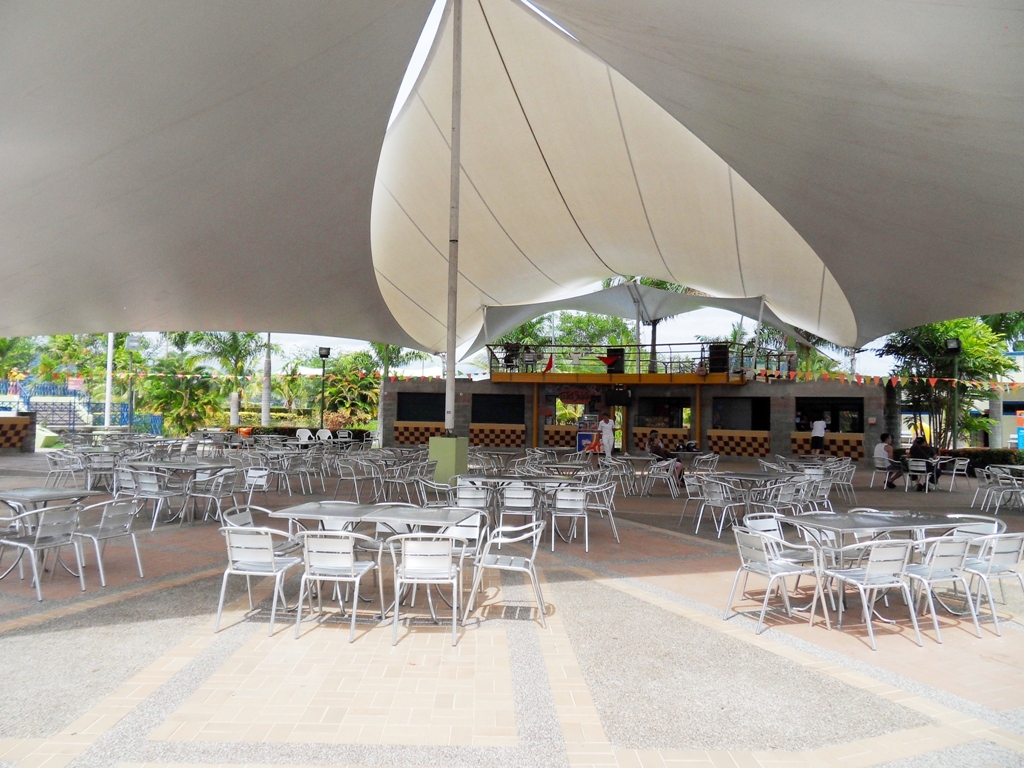 Neiva Huila Colombia: PLAYA JUNCAL