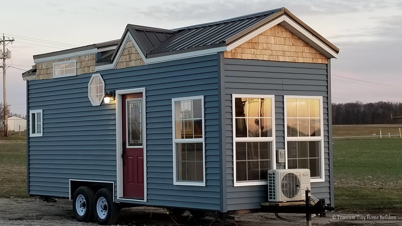 The Islander From Titanium Tiny Homes [ TINY HOUSE TOWN ]