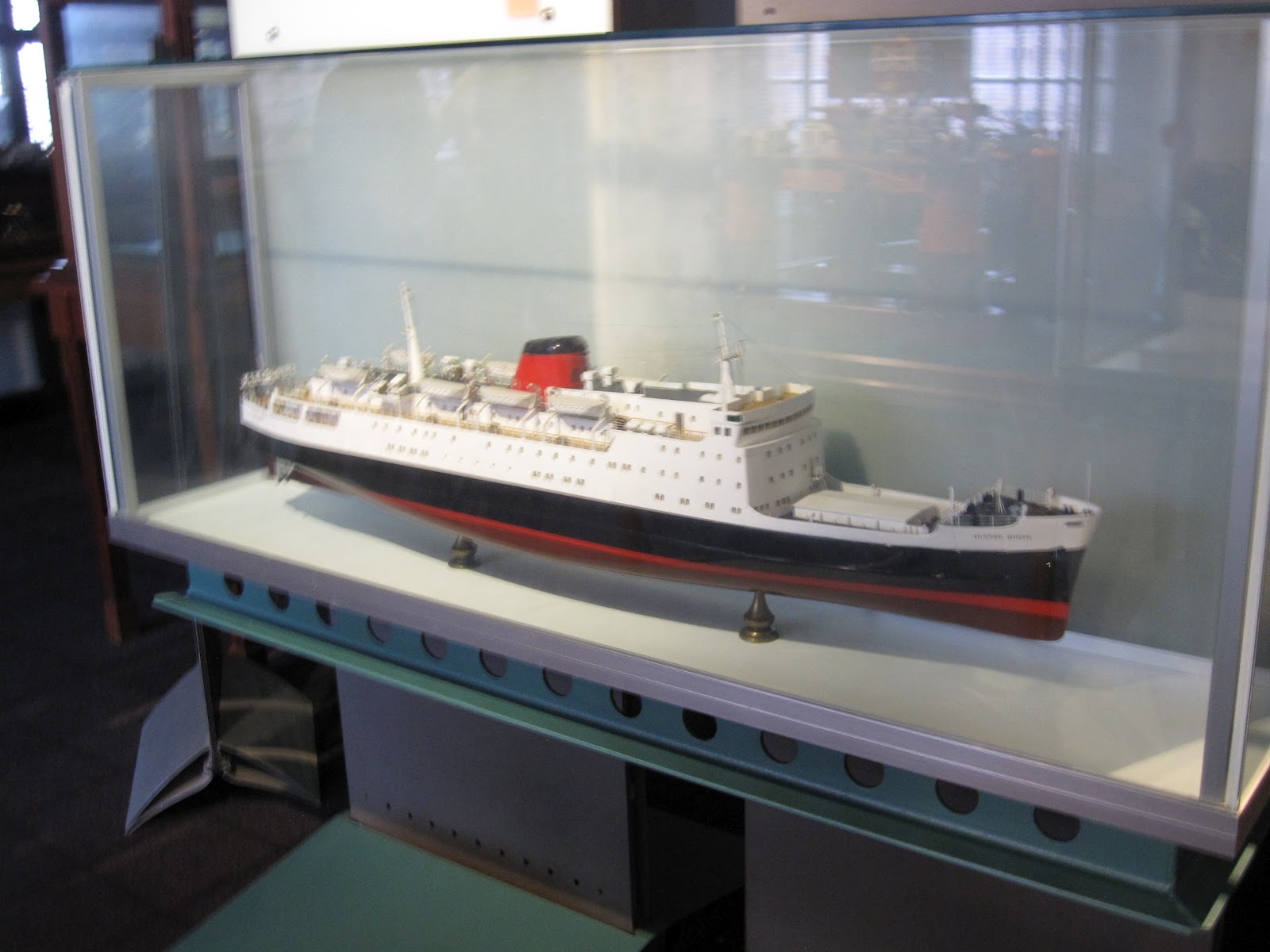 Trains and Boats and Planes: Merseyside Maritime Museum , Titanic ...