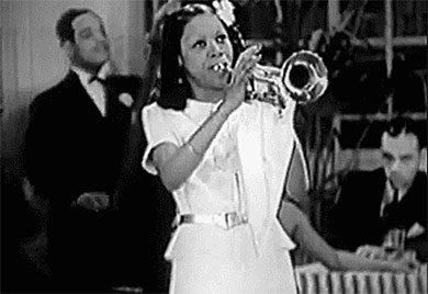 Música en Femenino Singular: Dolly Jones: Trompetista