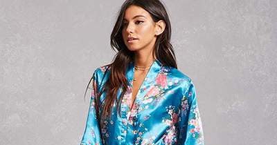 Learn The Beauty of a Robe in A woman And What It Means To Own One