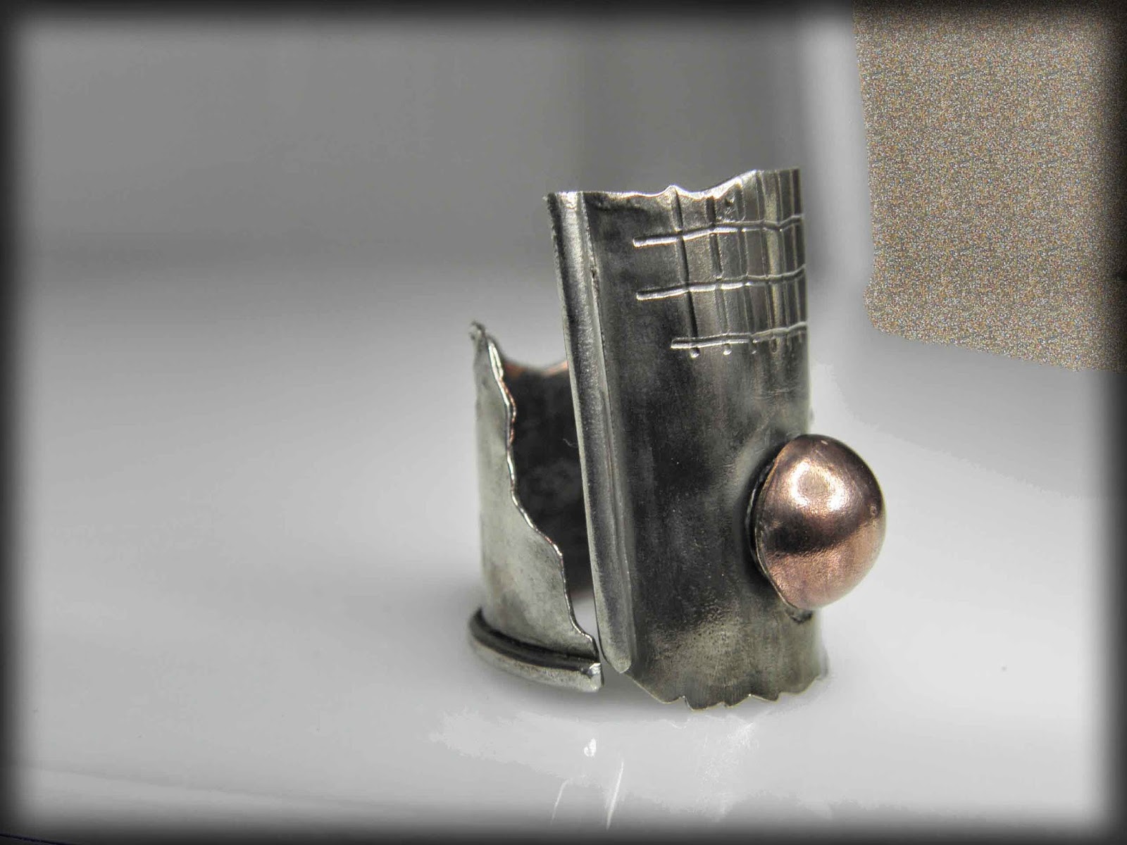 Vesna Kolobaric - art: TEKTONIKA - TECTONICS