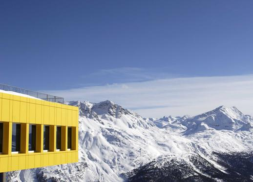 Vis ma vie en Suisse: Saint Moritz où le diable skie en Prada